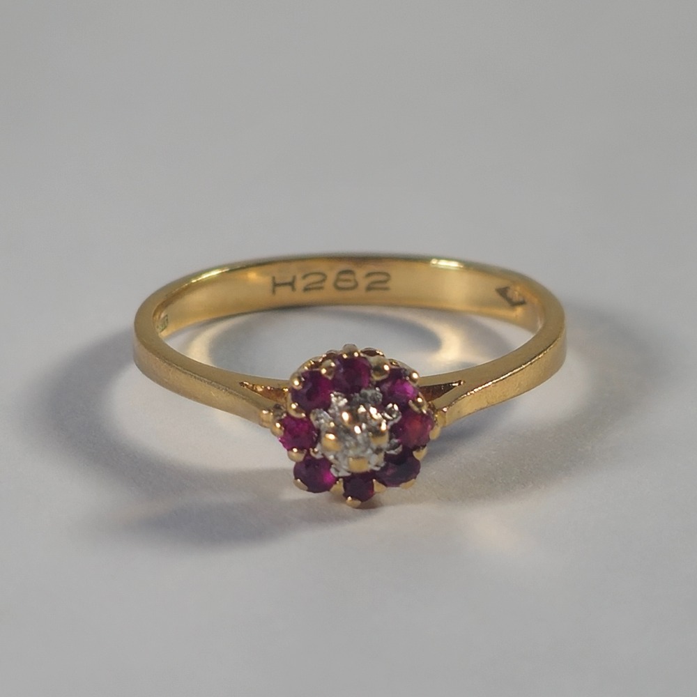 Used 9ct Gold Ruby & Diamond Small Flower Ring Size L1/2 - Own4Less